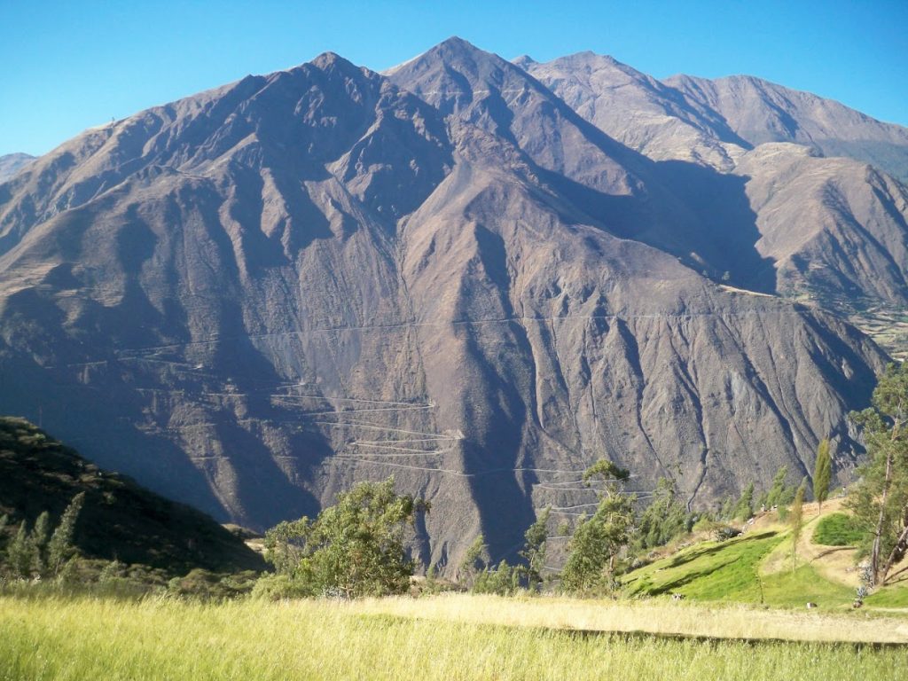 Cycling from Mollepata to Pallasca in Peru - Dave's Travel Pages