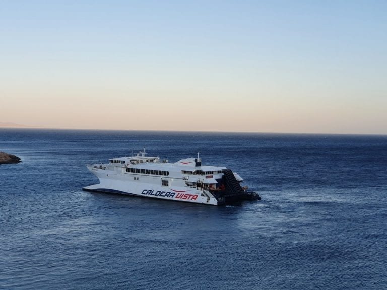 Crete to Santorini Ferry Information And Schedules 2025