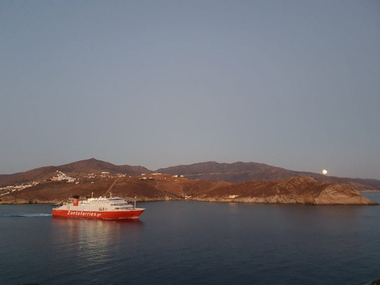 How to get from Santorini to Ios by ferry