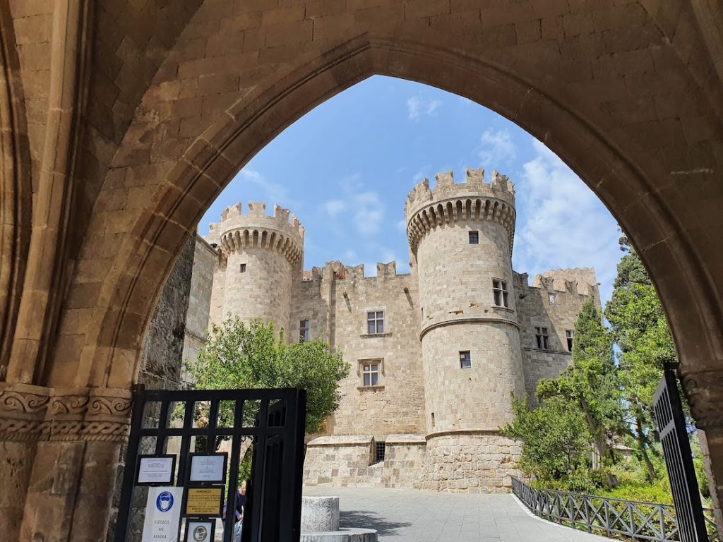 What Is Rhodes Known For? Castles, Beaches, History, Sun!