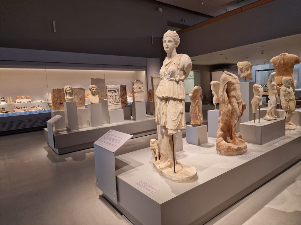 Chania or Rethymnon: Which Is Better To Stay In Crete?